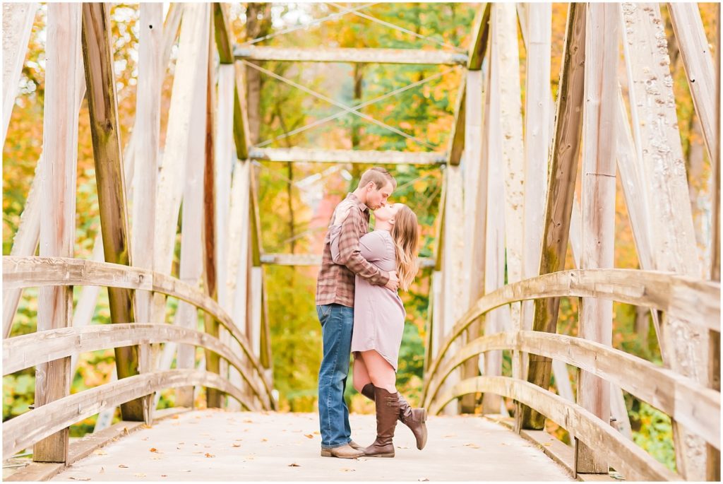 Autumn Bothell Landing Park Engagement Session | Nic & Brittany